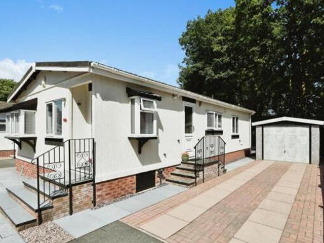 2 Bedroom Park Home For Sale In Cheshire