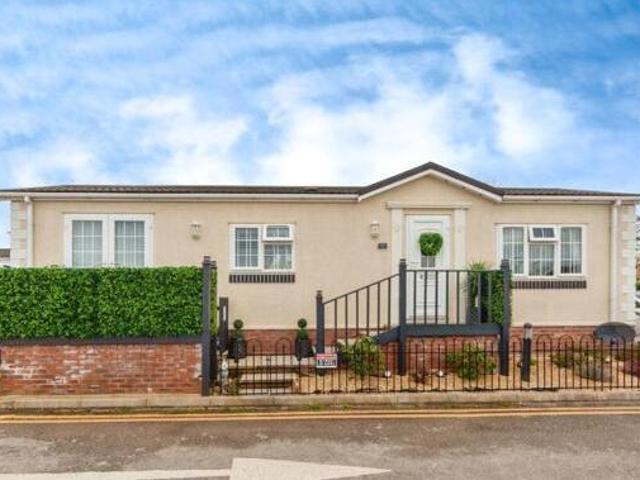2 Bedroom Park Home For Sale In Deeside