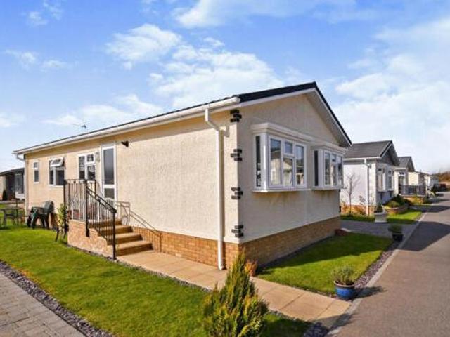 2 Bedroom Park Home For Sale In Dorset