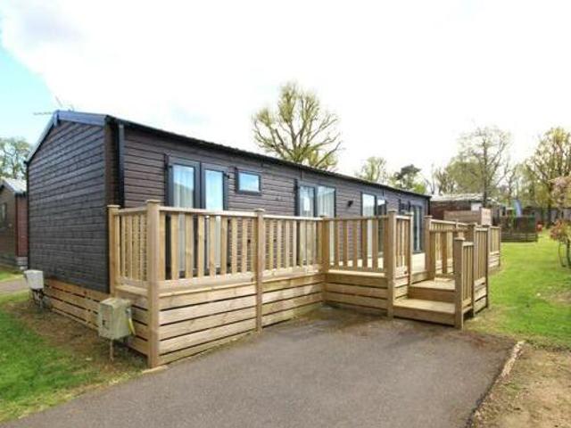 2 Bedroom Park Home For Sale In Farely Green