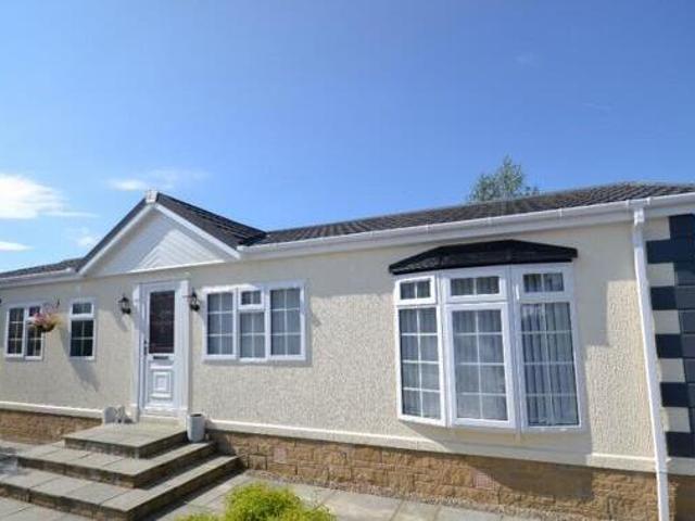 2 Bedroom Park Home For Sale In Glasgow