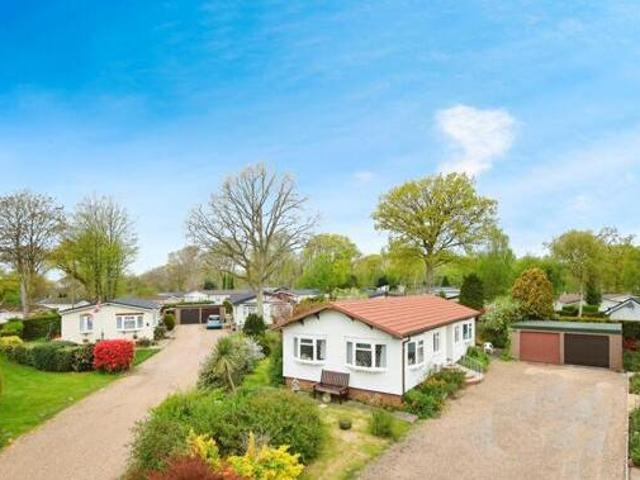 2 Bedroom Park Home For Sale In Golden Cross