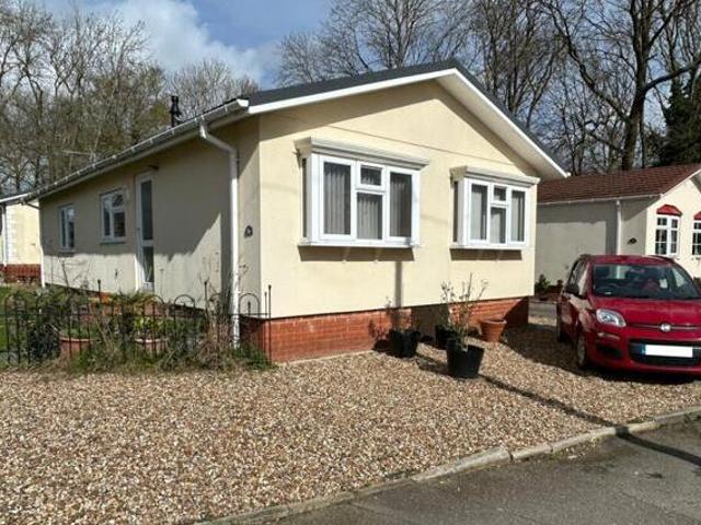2 Bedroom Park Home For Sale In Great Blakenham, Ipswich