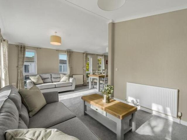 2 bedroom park home for sale in Harthurstfield Park, Gloucester Road, Cheltenham, GL51 0SZ, GL51