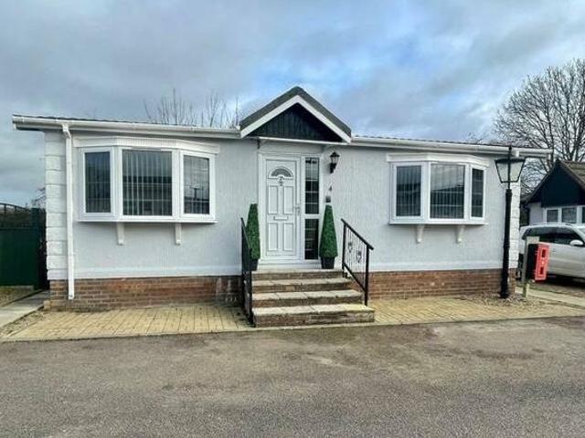 2 bedroom park home for sale in High Street Alconbury Huntingdon PE28