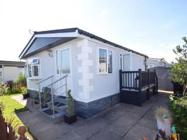 2 Bedroom Park Home For Sale In Ingoldmells