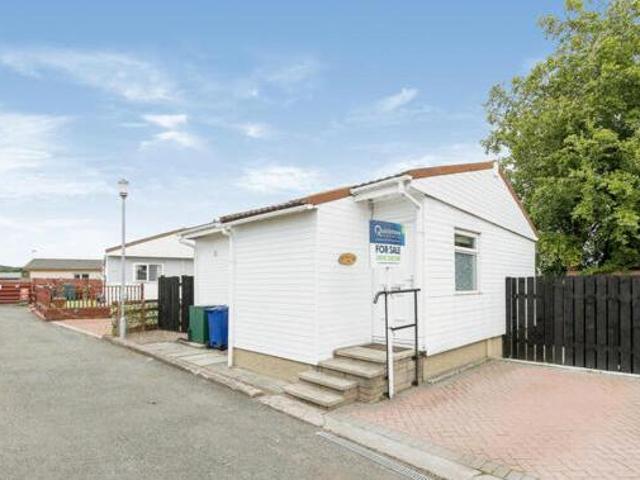 2 Bedroom Park Home For Sale In Loanhead, Midlothian