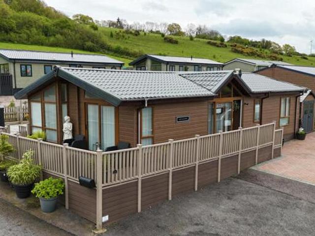 2 Bedroom Park Home For Sale In Longhope