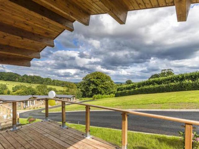 2 Bedroom Park Home For Sale In Lower Bardley Court, Stottesdon