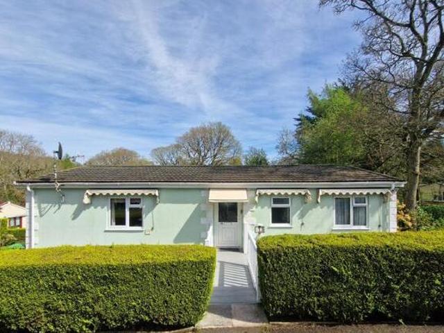 2 Bedroom Park Home For Sale In Pathfinder Village
