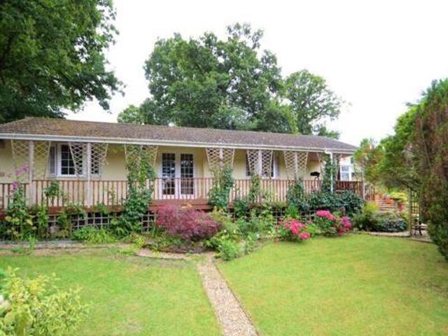 2 Bedroom Park Home For Sale In Pathfinder Village
