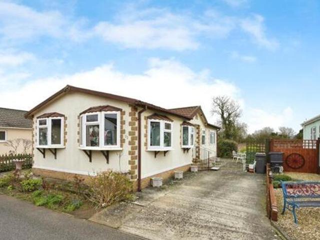 2 Bedroom Park Home For Sale In St. Johns Priory