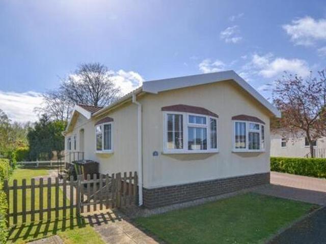 2 Bedroom Park Home For Sale In Station Road