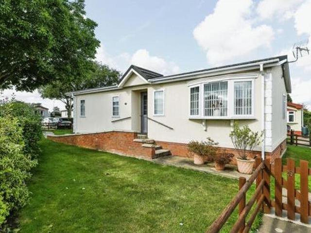 2 Bedroom Park Home For Sale In Shouldham