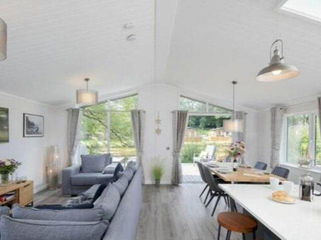 2 Bedroom Park Home For Sale In Tedburn St Mary, Exeter