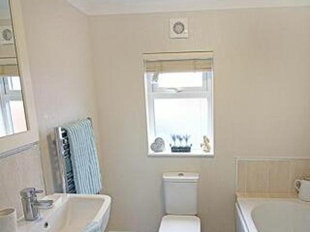 2 Bedroom Park Home For Sale In Telford And Wrekin