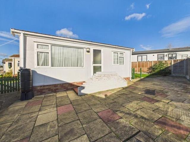 2 bedroom park home for sale in The Reddings, Cheltenham, Gloucestershire, GL51