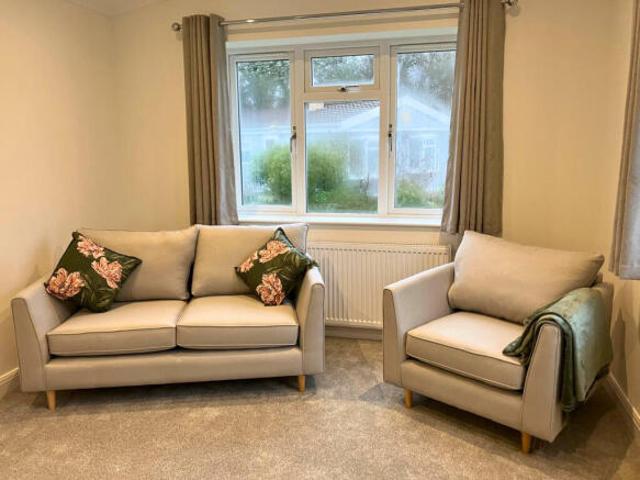 2 bedroom park home for sale in Tonbridge, Kent, TN10