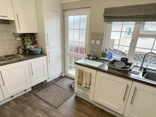 2 Bedroom Park Home For Sale In Torksey
