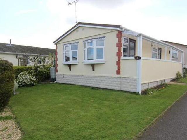 2 Bedroom Park Home For Sale In Tower Park