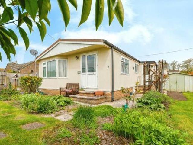 2 Bedroom Park Home For Sale In Upavon