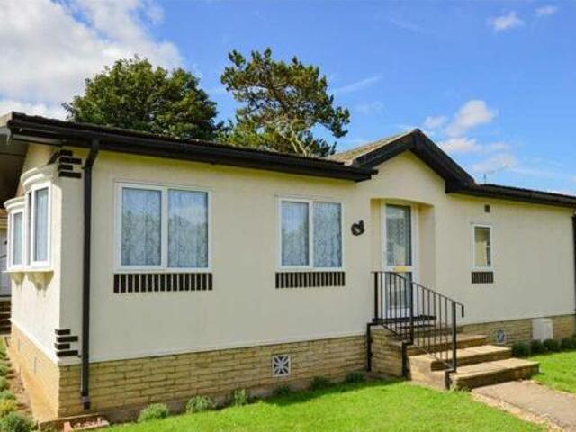 2 Bedroom Park Home For Sale In Westgate Park