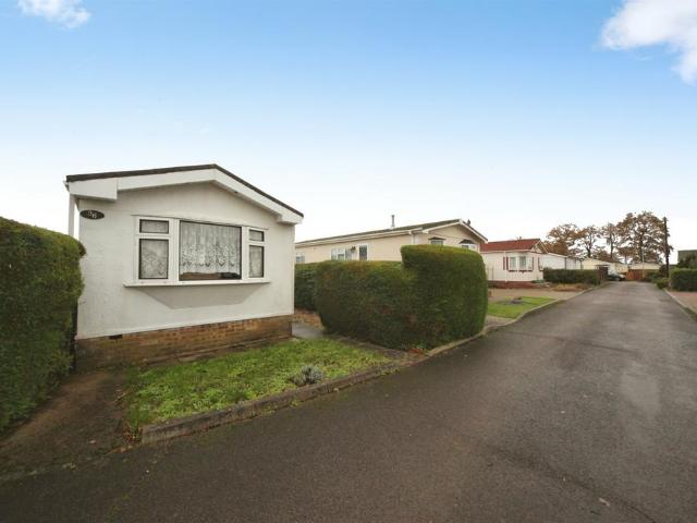 2 bedroom park home for sale