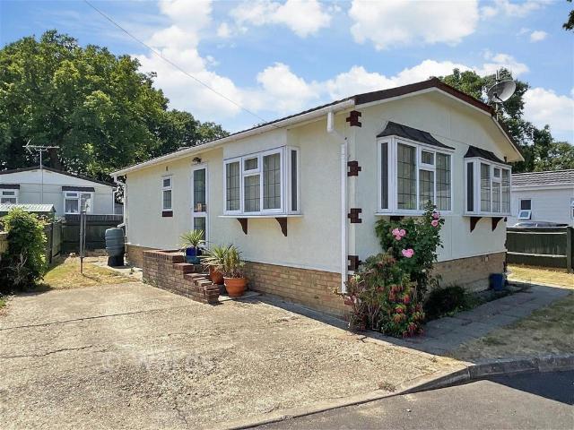 2 bedroom park home for sale