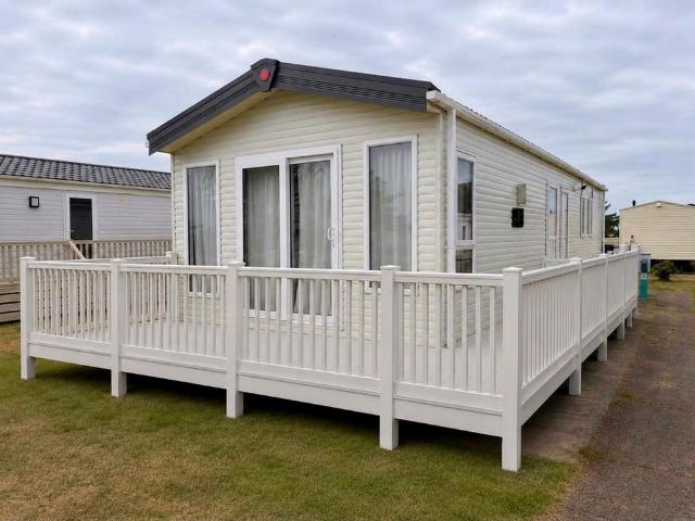 2 bedroom park home for sale
