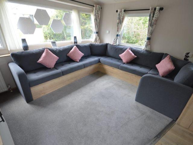 2 bedroom park home for sale