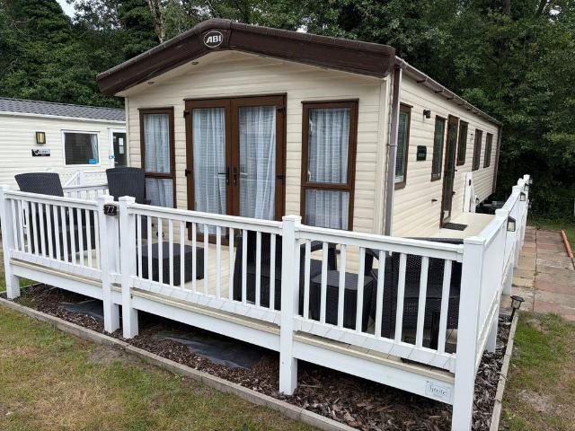 2 bedroom park home for sale