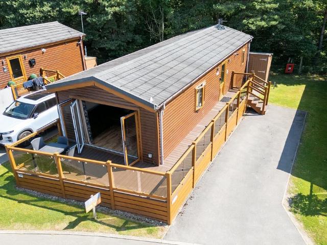 2 bedroom park home for sale