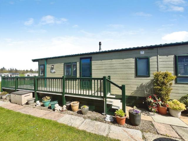 2 bedroom park home for sale