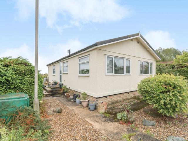 2 bedroom park home for sale