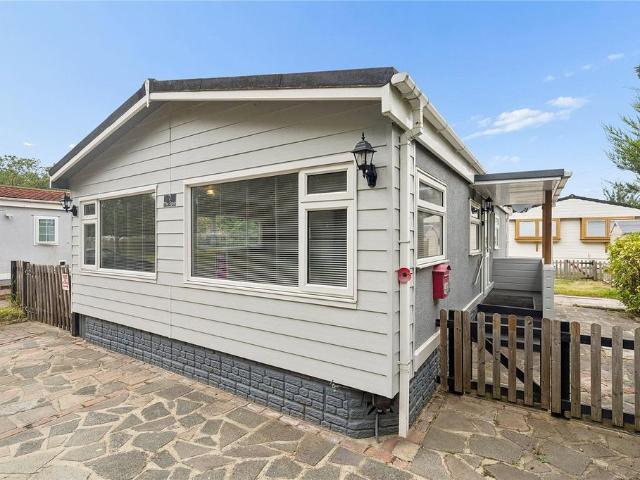 2 bedroom park home for sale
