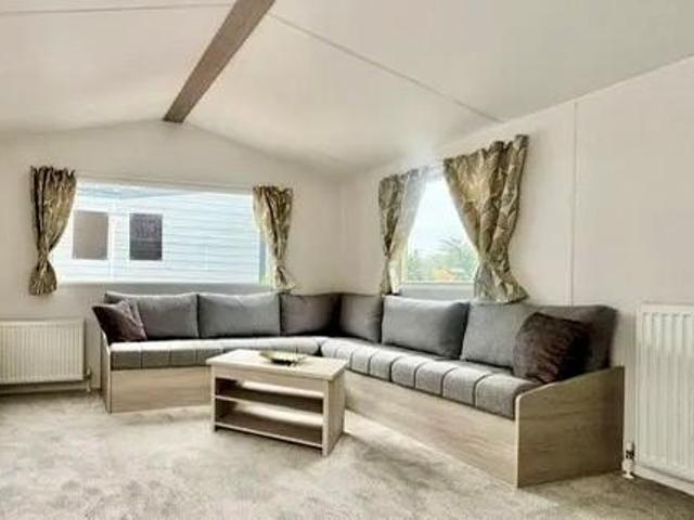 2 bedroom park home for sale