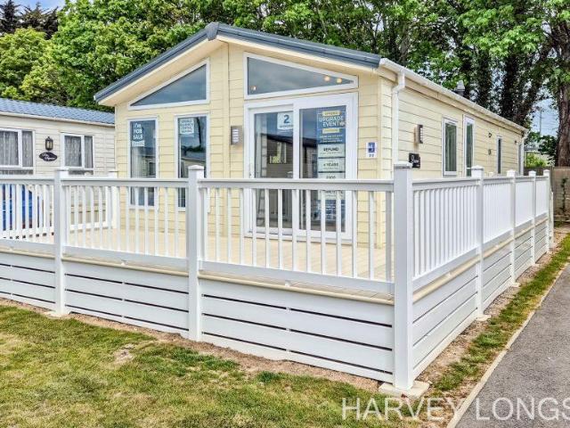 2 bedroom park home for sale