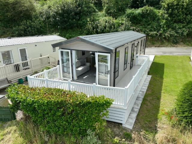 2 bedroom park home for sale