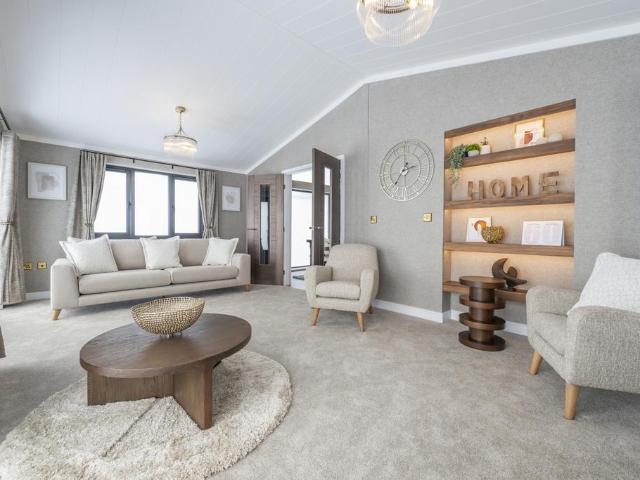 2 bedroom park home for sale