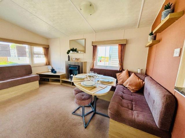 2 bedroom park home for sale