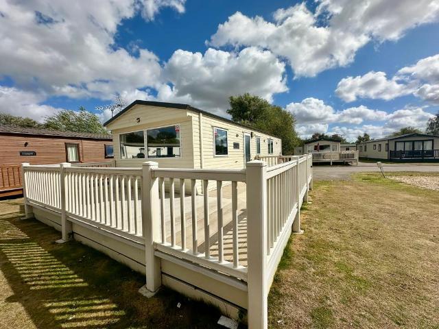 2 bedroom park home for sale