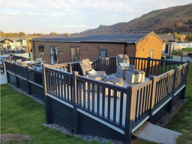 2 bedroom park home for sale