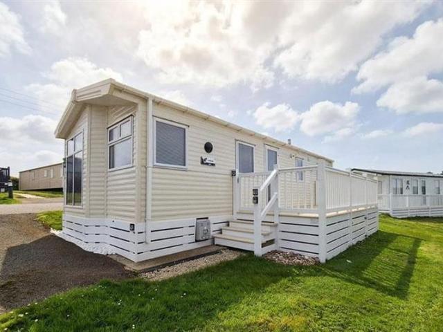 2 bedroom park home for sale