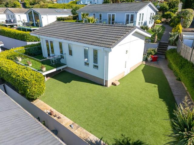 2 bedroom park home for sale