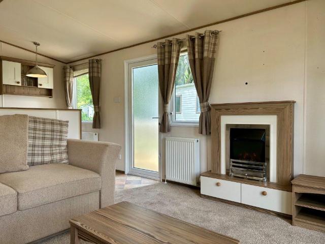 2 bedroom park home for sale