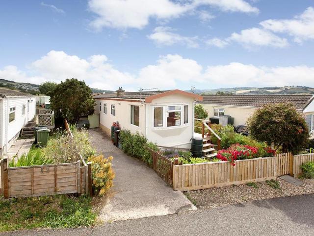 2 bedroom park home for sale