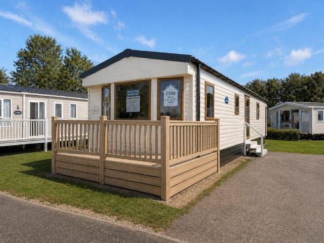 2 bedroom park home for sale
