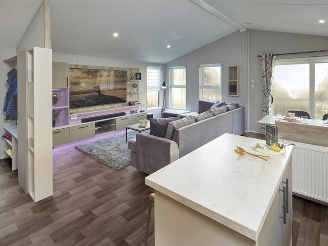 2 bedroom park home for sale