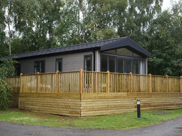 2 bedroom park home for sale