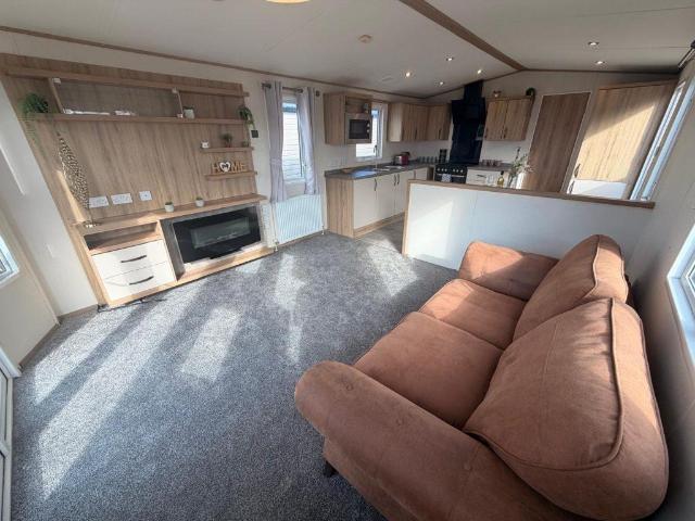 2 bedroom park home for sale